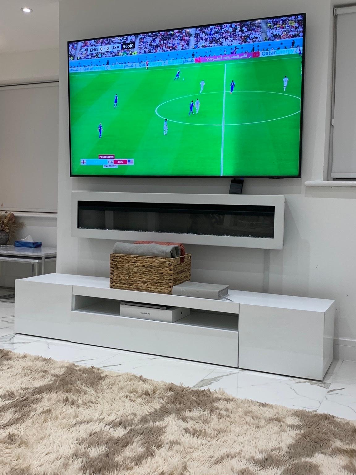 Tv unit in RM2 Havering für 100,00 £ zum Verkauf | Shpock DE