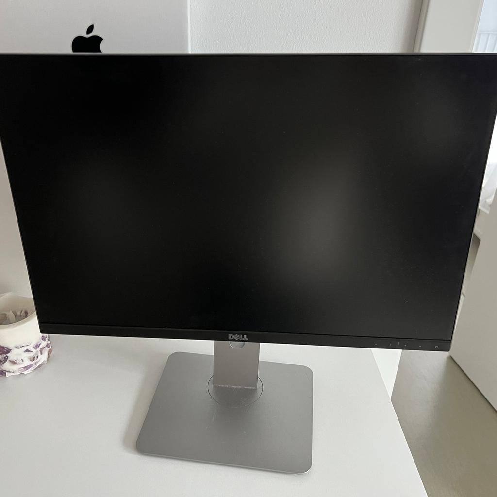 CAD Monitor Dell ultrasharp 24,1“ . in 6850 Stadt Dornbirn für € 105,00 ...