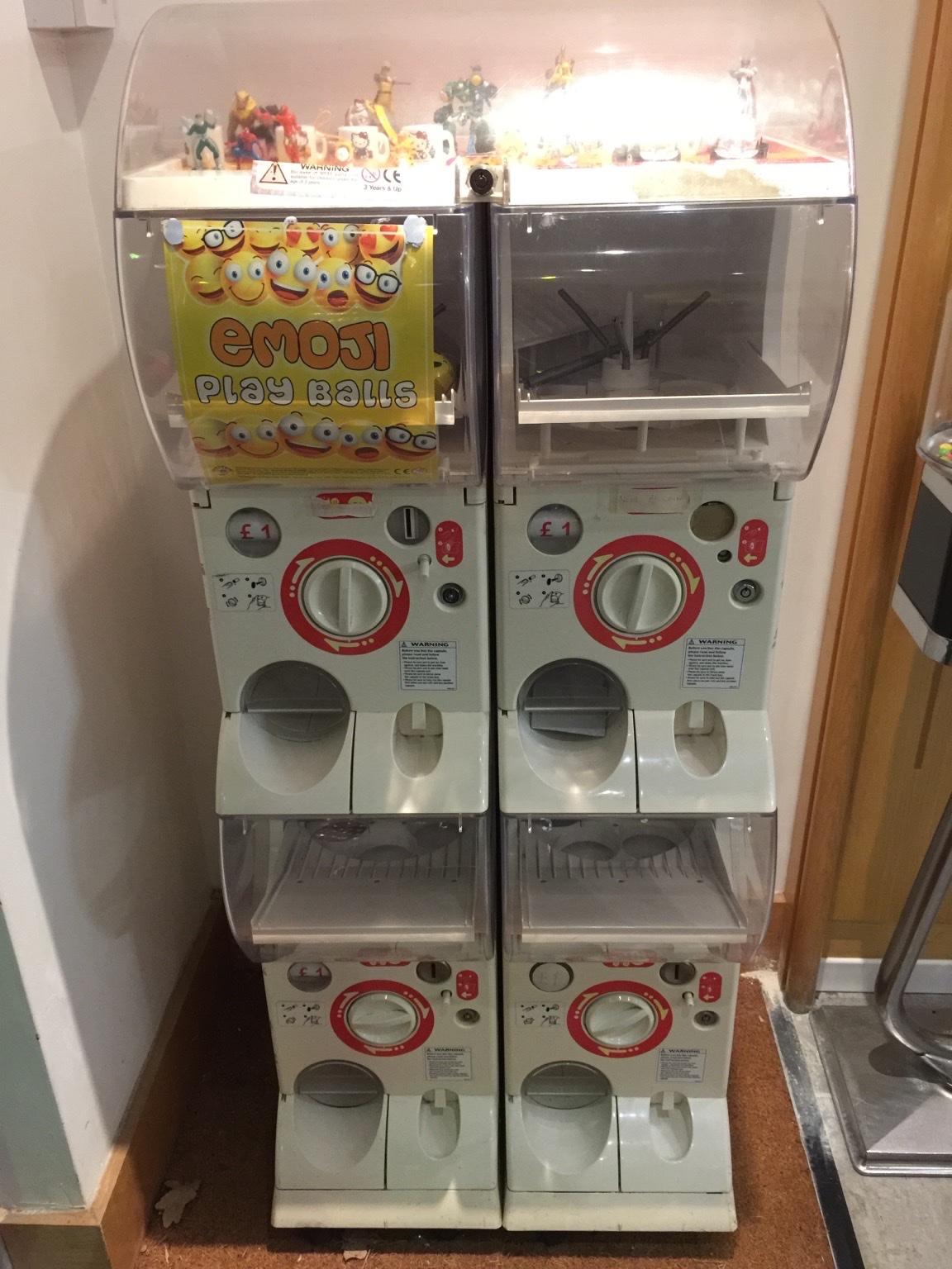 BANDAI Capsule Station Vending Machine in Biggleswade für £ 80,00 zum ...