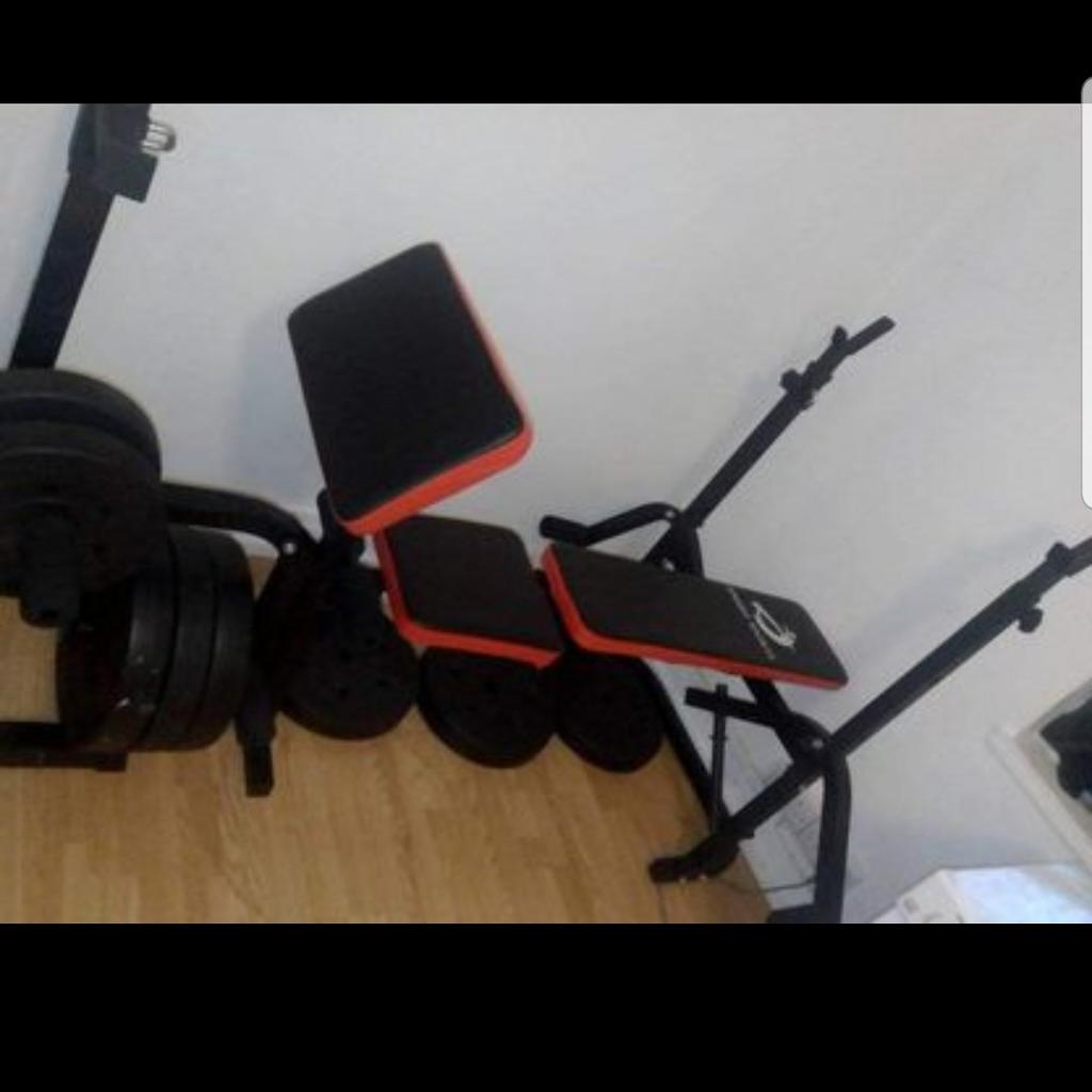 leg extension and chest press in TW13 Hounslow for £45.00 for sale | Shpock