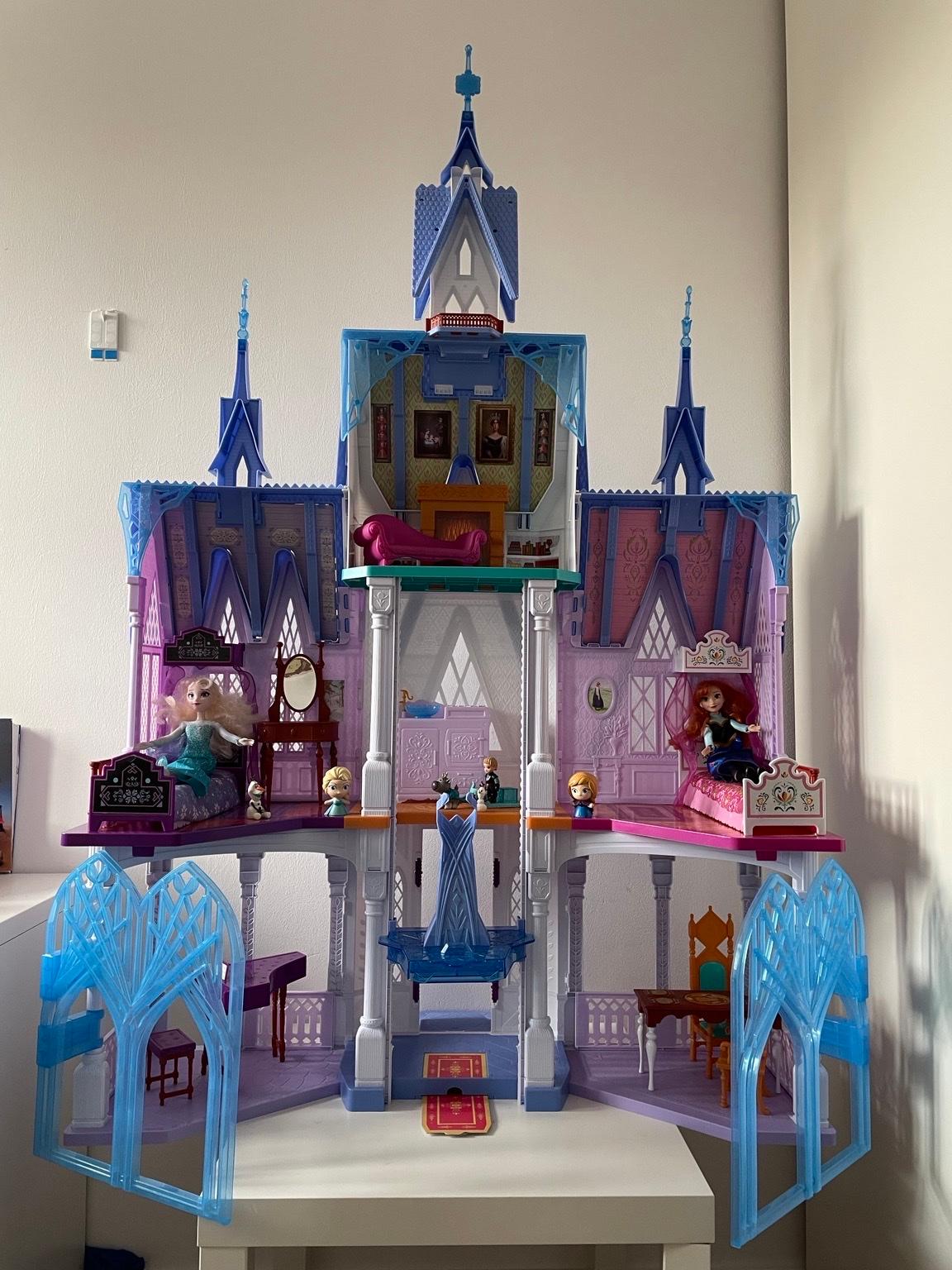 Elsa Schloss von Arendelle, Eiskönigin Frozen in 22303 Winterhude für ...