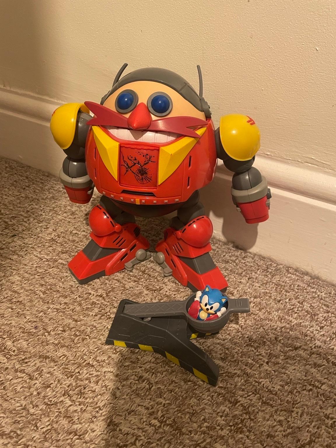 Sonic the hedgehog giant eggman robot in St Helens für 10,00 £ zum ...