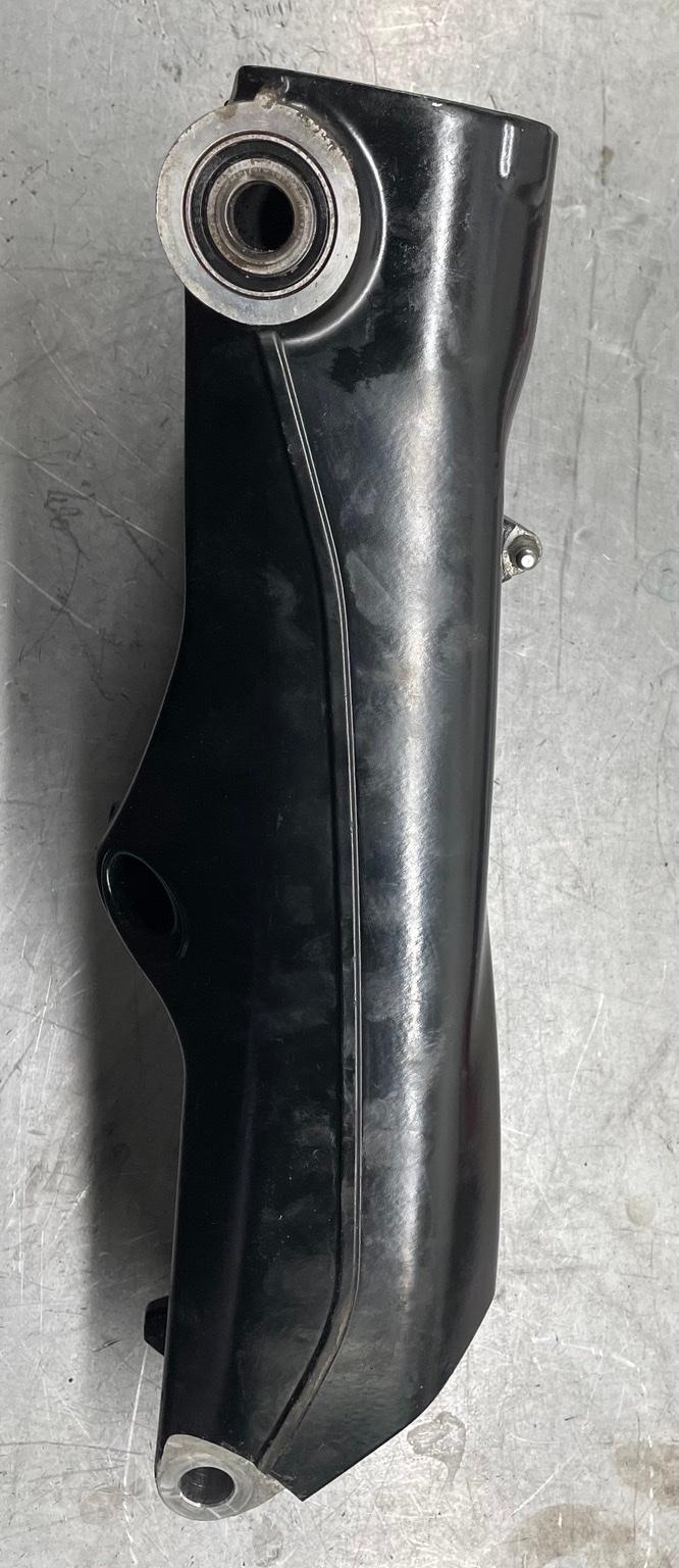 Schwinge Kardantunnel BMW R1200GS LC K50/ K51 in 83064 Raubling für 99 ...