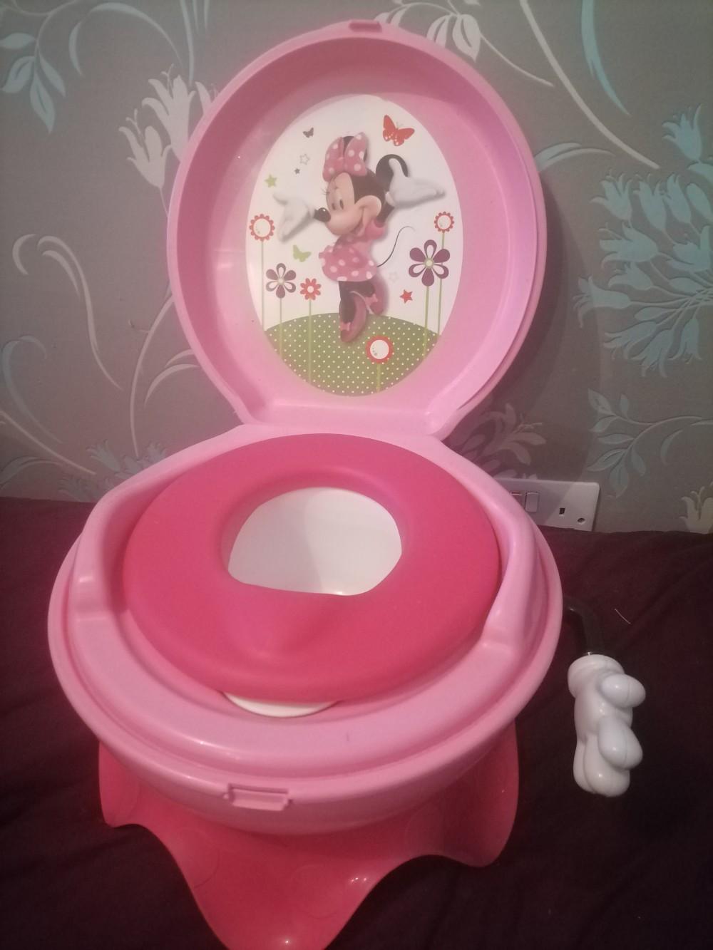 Minnie mouse potty training for a princess in WS2 Walsall für 5,00 ...