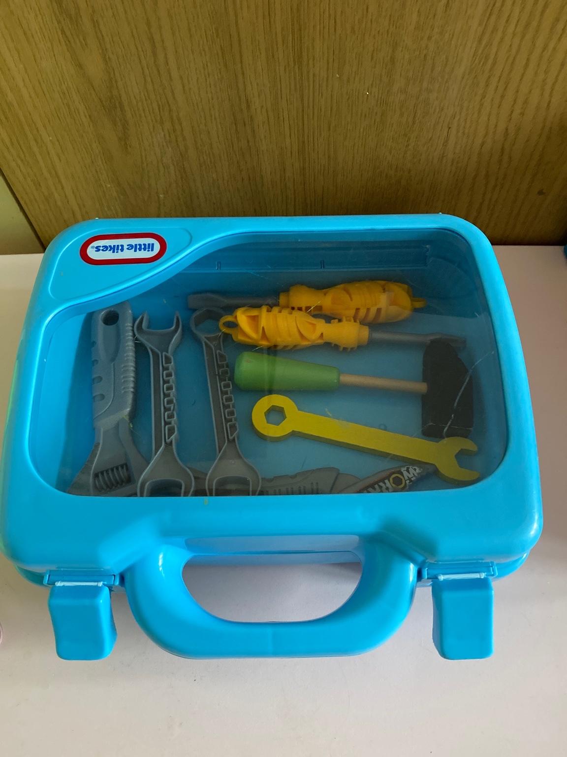 Little tikes tool box in LU5 Dunstable für 2,00 £ zum Verkauf | Shpock DE