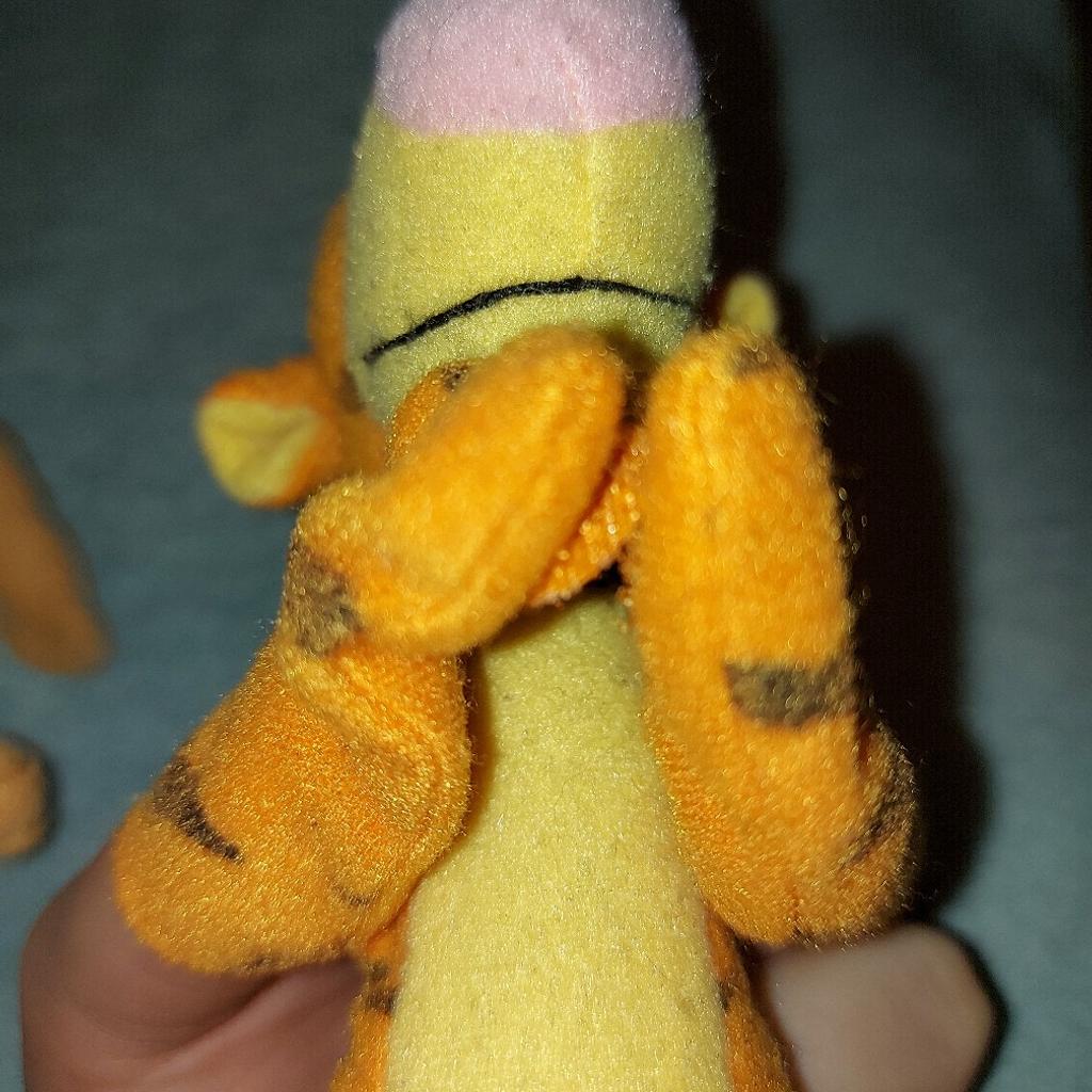 Disney McDonald's Figuren in 1220 Wien für 1,00 € zum Verkauf | Shpock DE