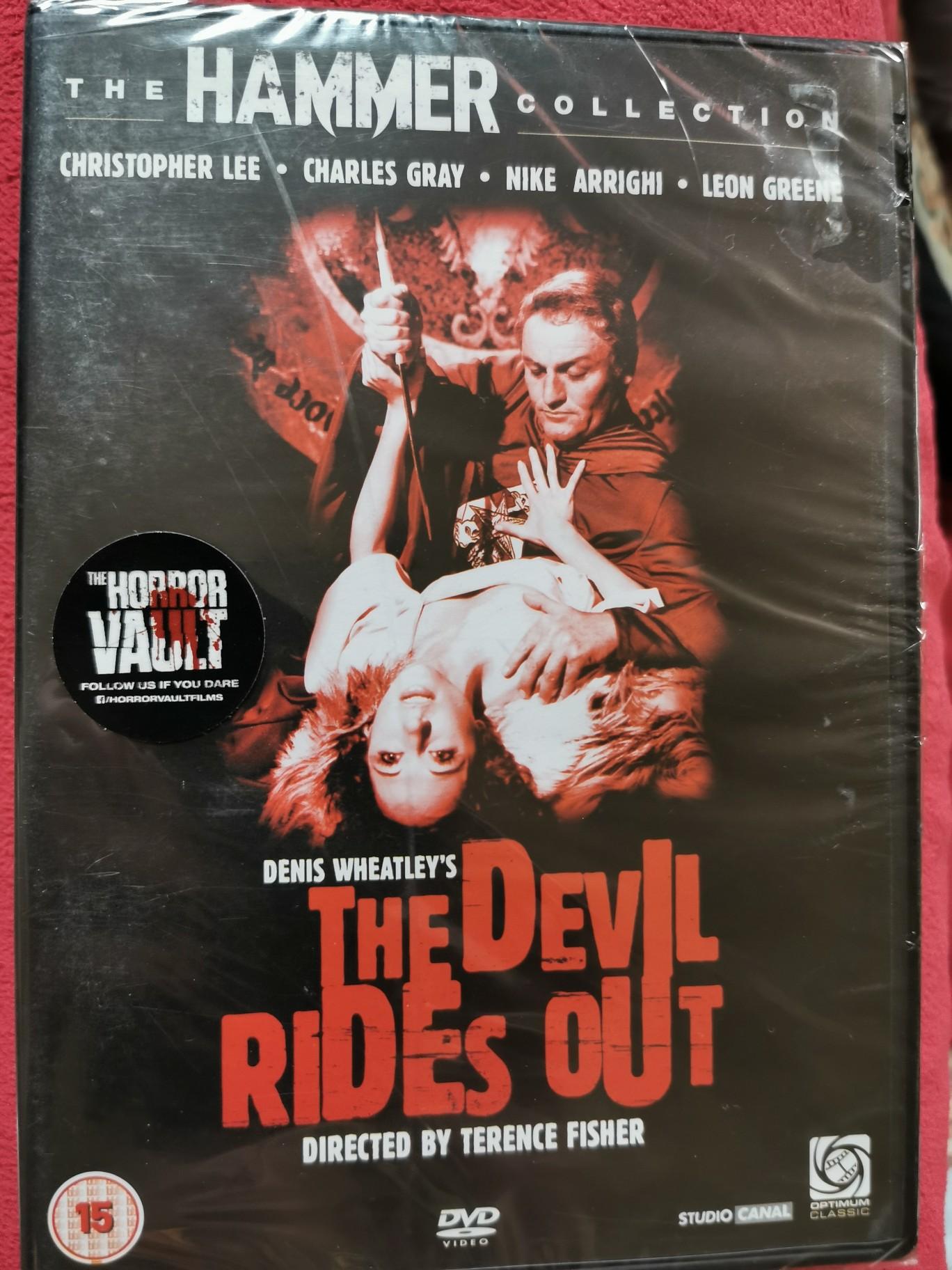 HAMMER HORROR - THE DEVIL RIDES OUT in WF3 Leeds für 4,00 £ zum Verkauf ...