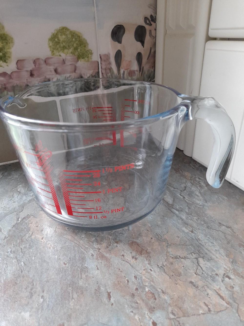 Pyrex Measuring Jug 90th Anniversary in DL5 Aycliffe für 8,00 £ zum ...