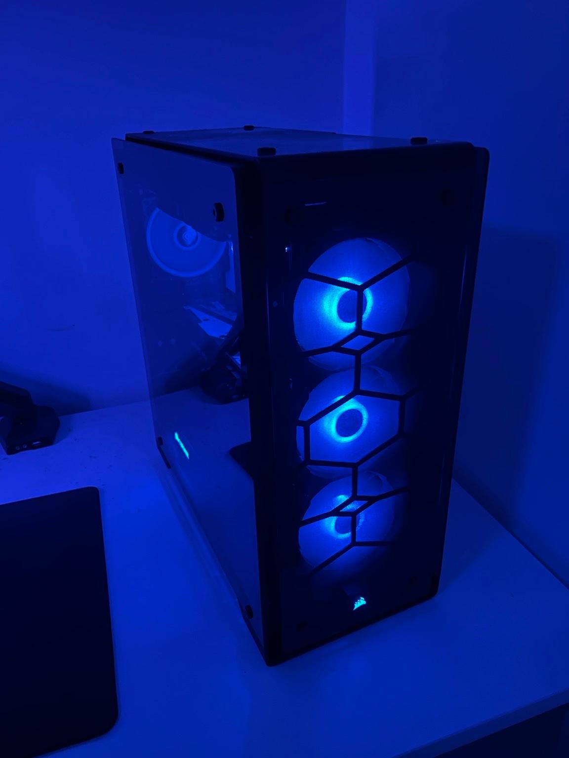 CORSAIR CUSTOM GAMING PC !!! in SE16 Southwark for £900.00 for sale ...