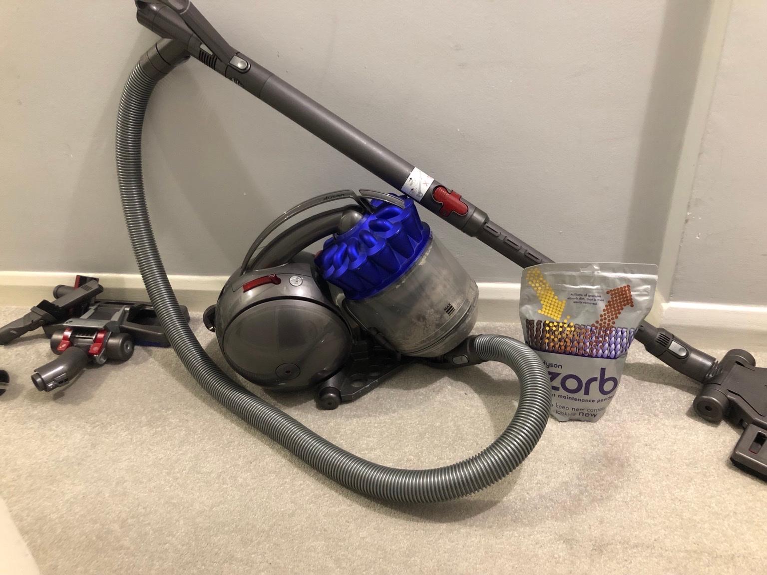 Dyson dc28 bagless vacuum with Zorb cleaner in NW10 London for £100.00 ...