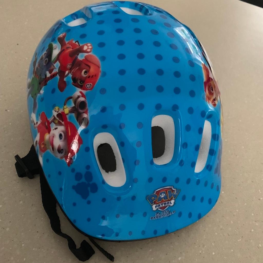 Paw patrol helmet in N20 Barnet für £ 10,00 zum Verkauf | Shpock AT