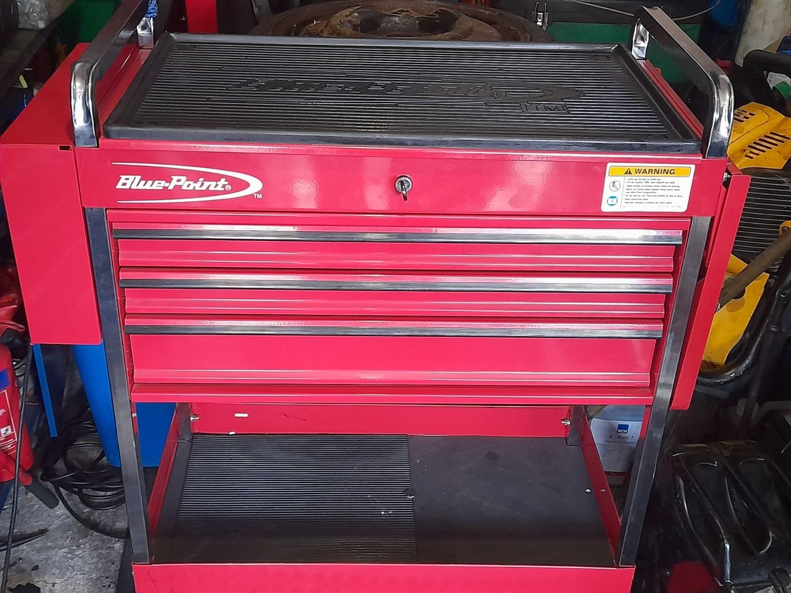Blue point tool trolley in Wigan for £300.00 for sale | Shpock