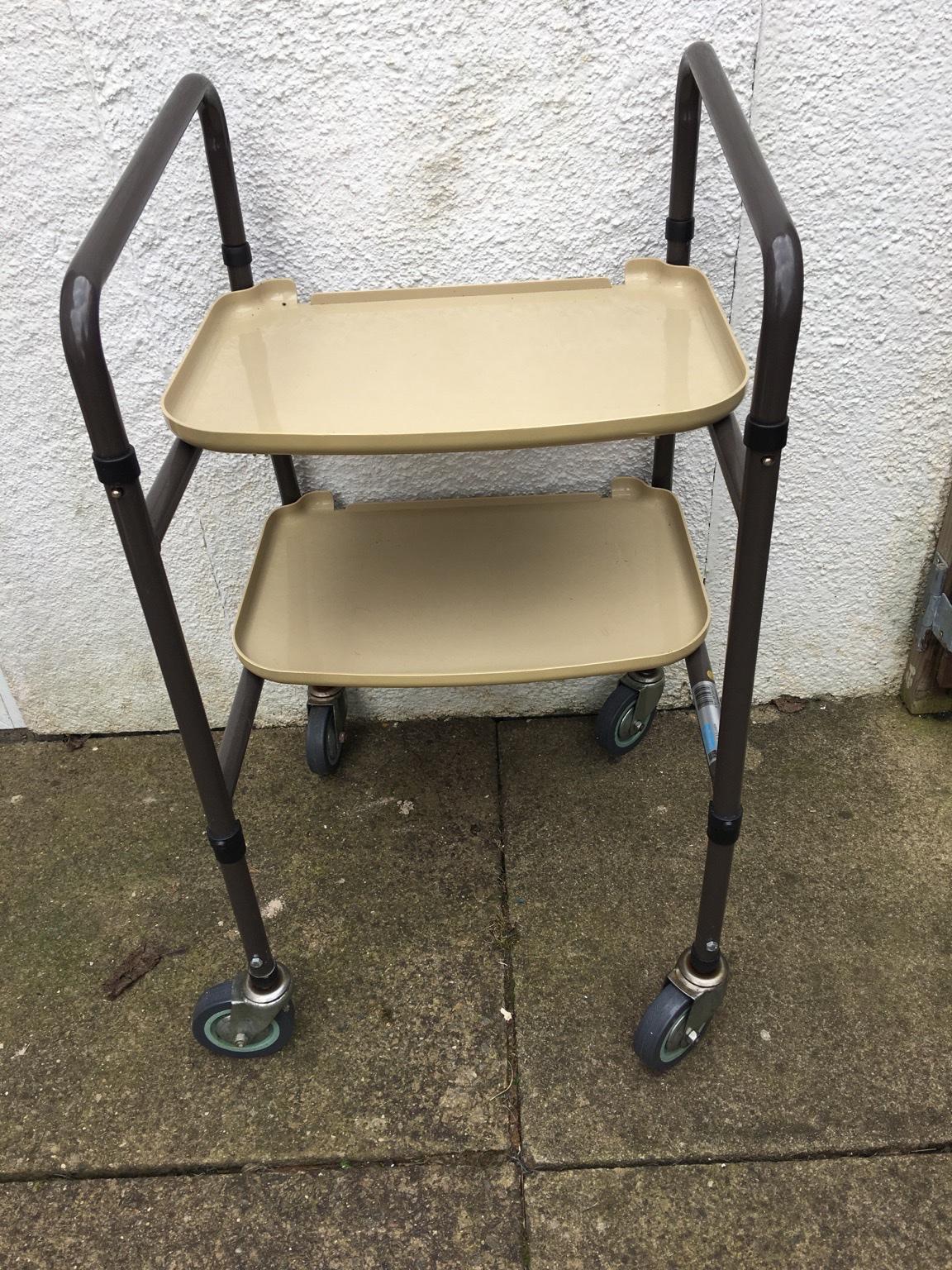 MOBILITY TEA TROLLEY ON WHEELS in CV13 Hinckley and Bosworth for £10.00 ...