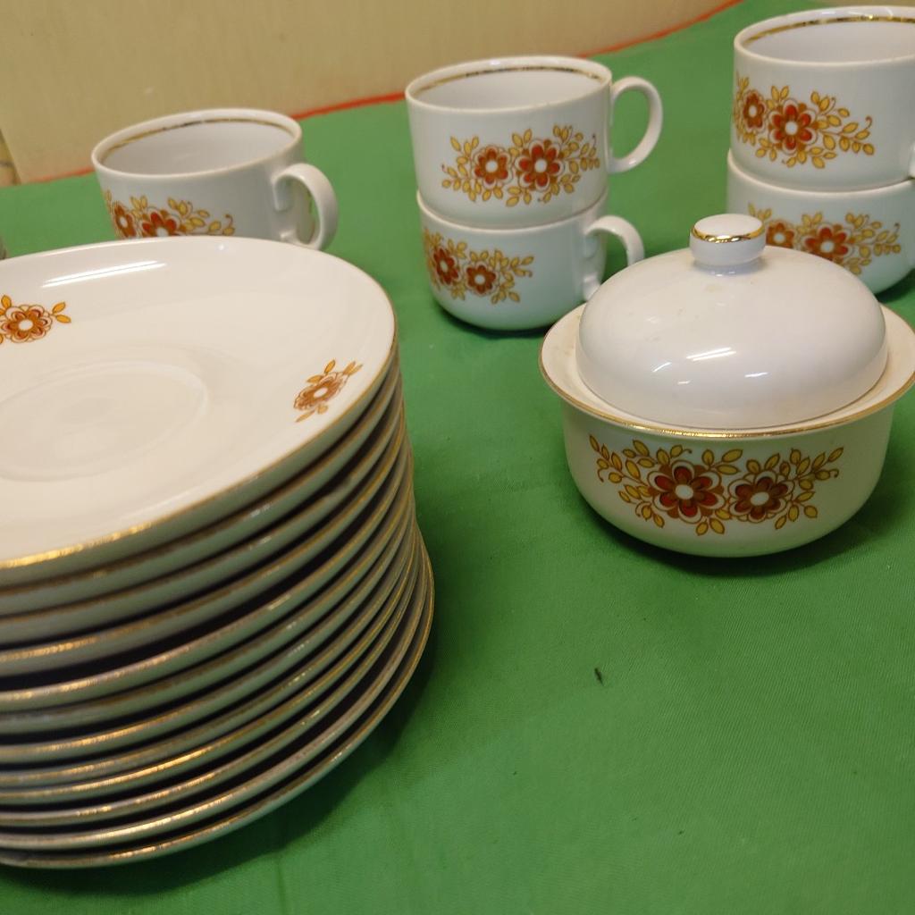 Kaffeeservice Henneberg Porzellan 1777 DDR in 01445 Radebeul für € 55,00 zum Verkauf | Shpock AT