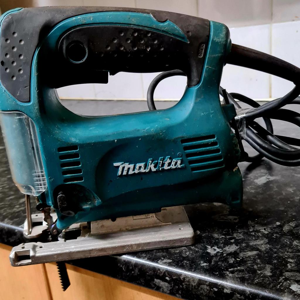 Makita 4329 Electric Jigsaw in WV10 Wolverhampton für £ 39,00 zum ...