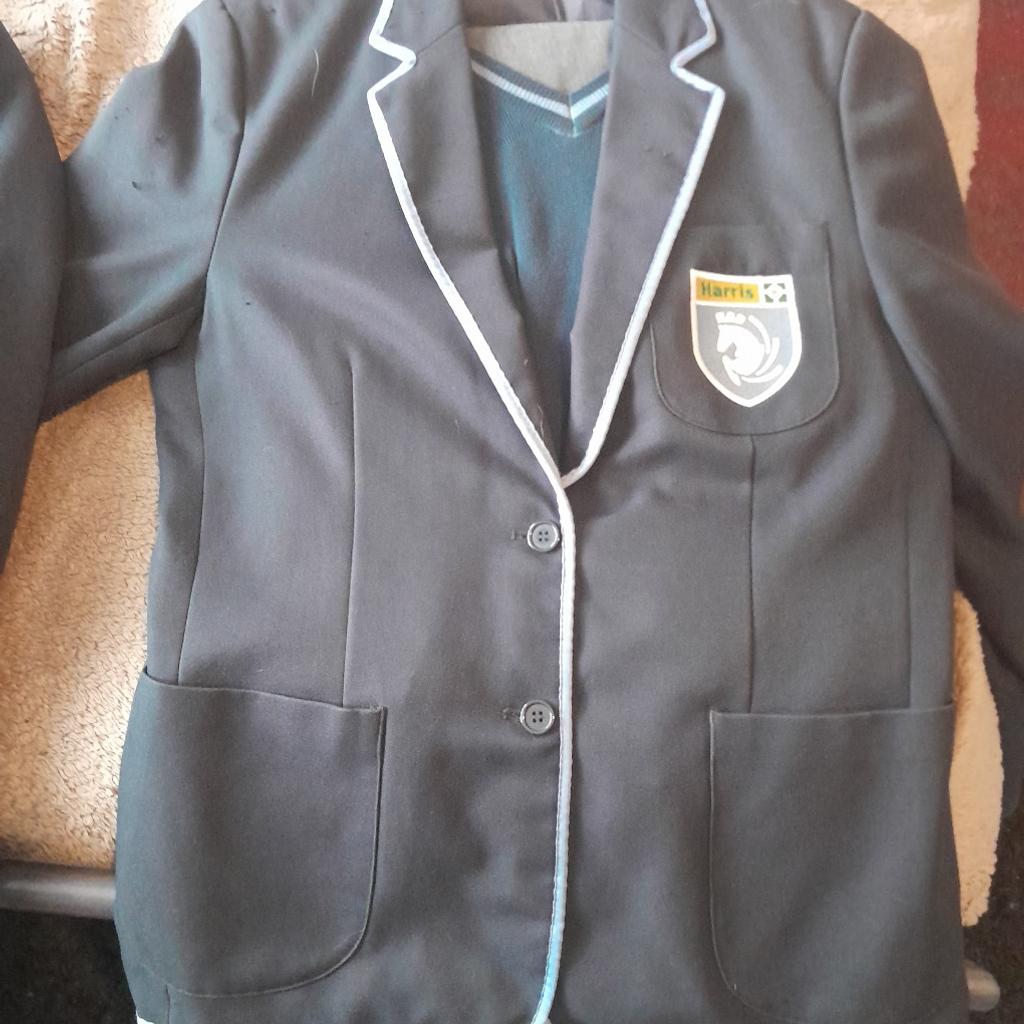 Harris academy Orpington uniform in BR6 Bromley for £25.00 for sale ...