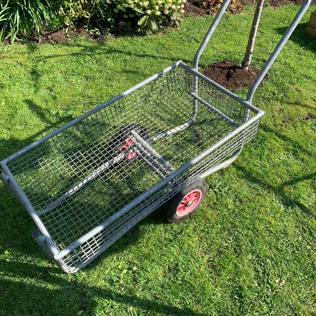 Galvanised Trolley with solid wheels in S60 Rotherham für £ 20,00 zum ...