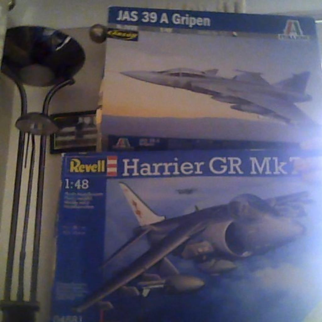 1.48TH PLASTIC KITS , HARRIER / JAS GRIPEN in TA5 Sedgemoor für £ 25,00 ...