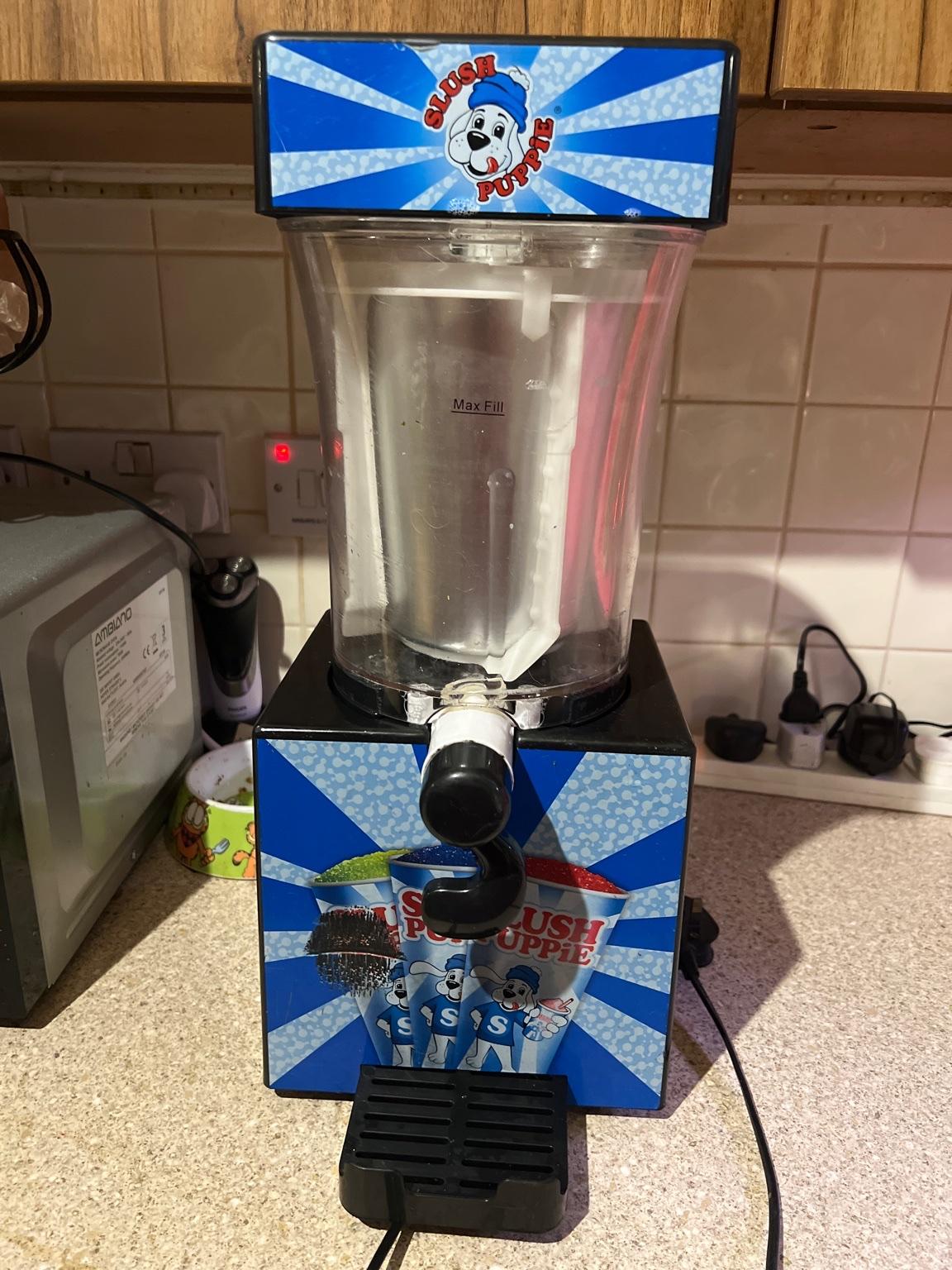 Slush puppie machine in DY1 Dudley für 3,00 £ zum Verkauf | Shpock DE