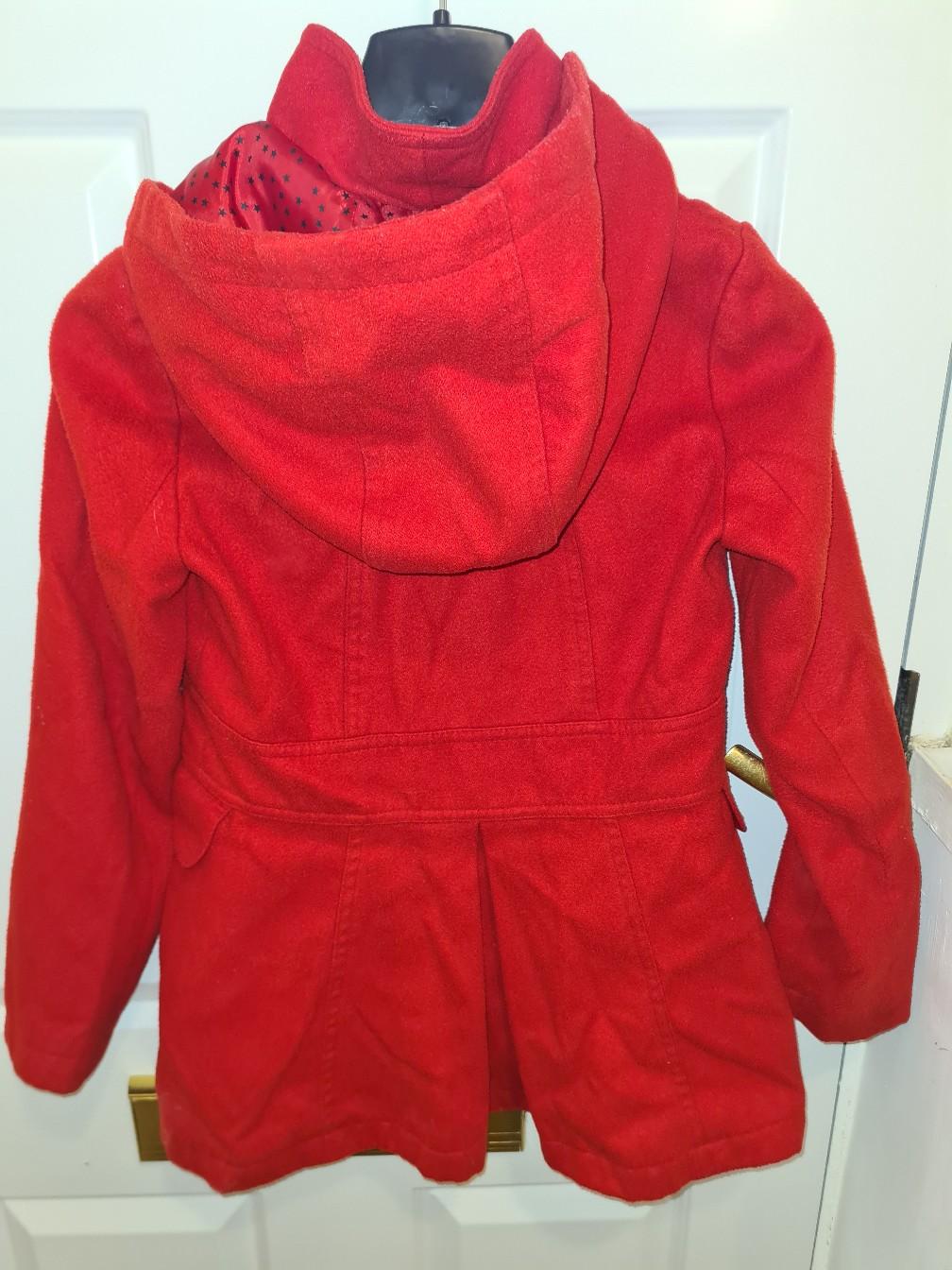 Girls duffle coat 9/10years in N7 Islington für £ 5,00 zum Verkauf ...