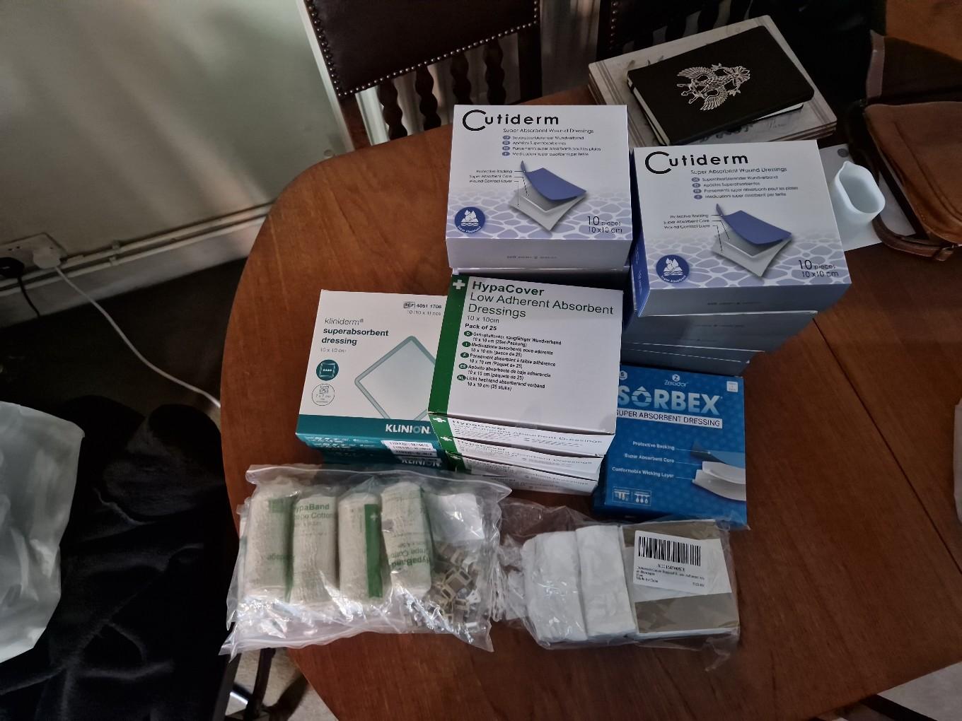 wound dressings and bandages in DY5 Dudley for free for sale | Shpock