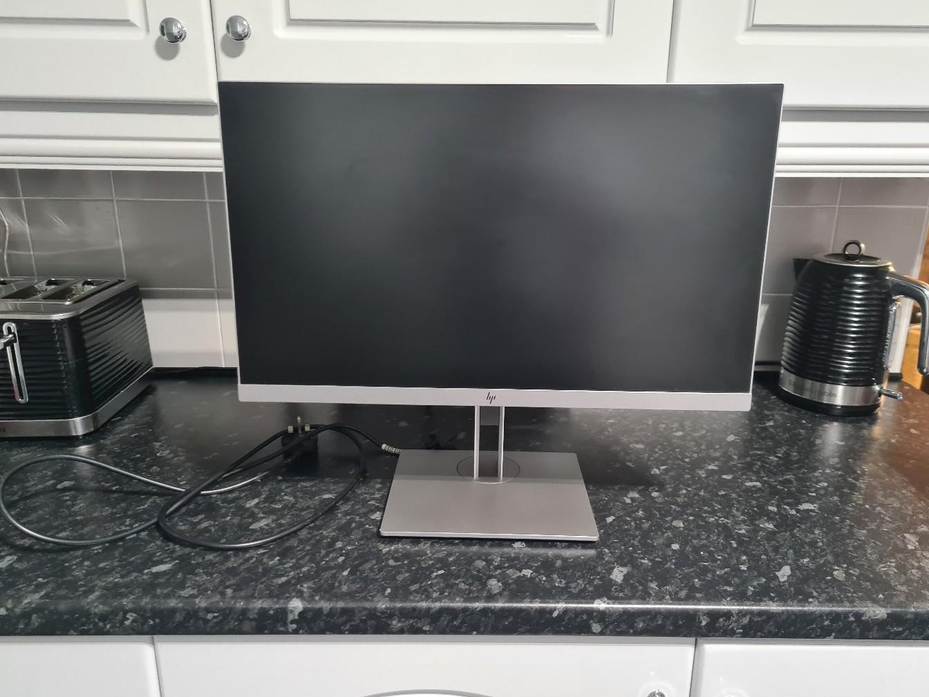 HP E233 1080p Full HD Monitor in B74 Walsall für £ 70,00 zum Verkauf ...