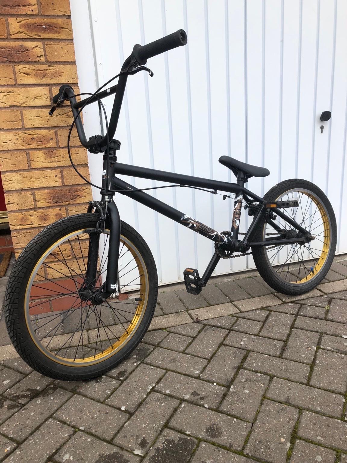 Haro 300.1 Mountain Bike in DY3 Dudley für 40,00 £ zum Verkauf | Shpock DE