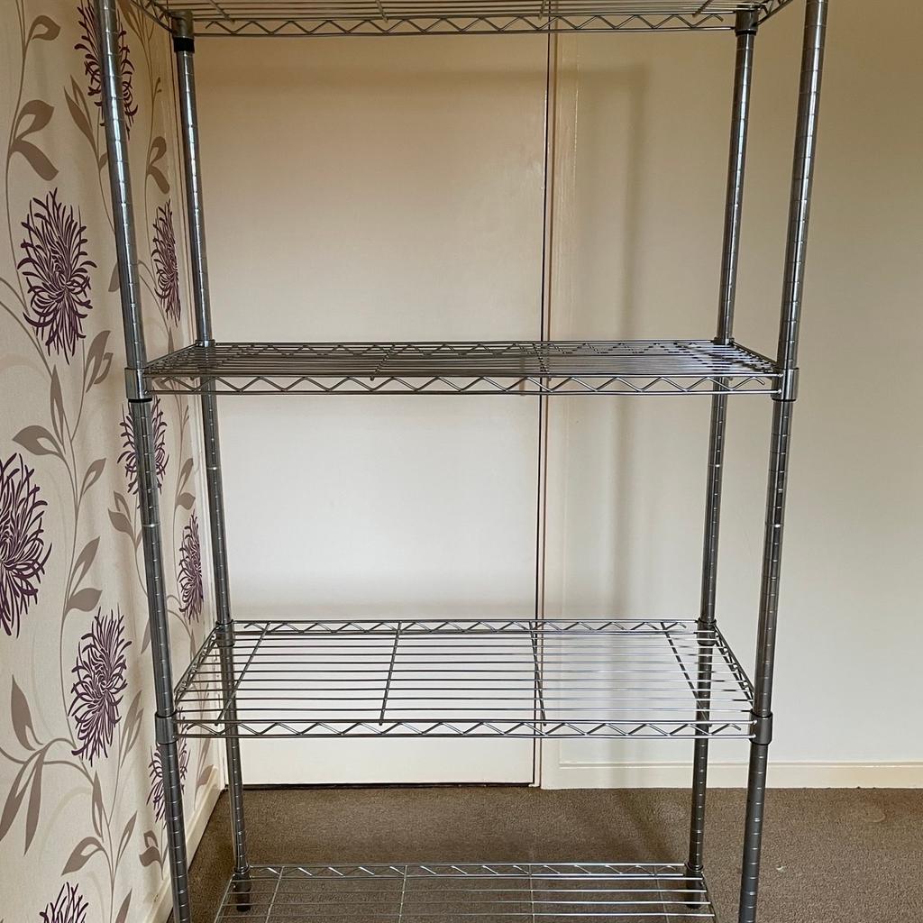 Metal rack in WS3 Walsall für £ 5,00 zum Verkauf | Shpock AT