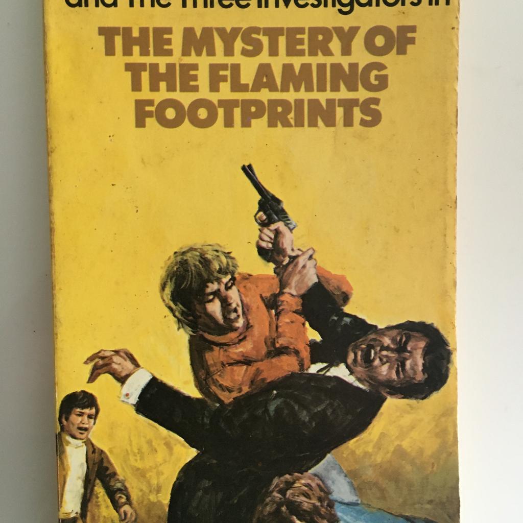 THE MYSTERY OF THE FLAMING FOOTPRINTS in YO13 Dale für 3,57 £ zum ...