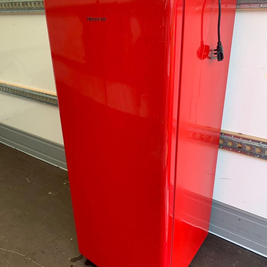 HISENSE FRIDGE FREEZER RED in WS2 Walsall für £ 80,00 zum Verkauf ...