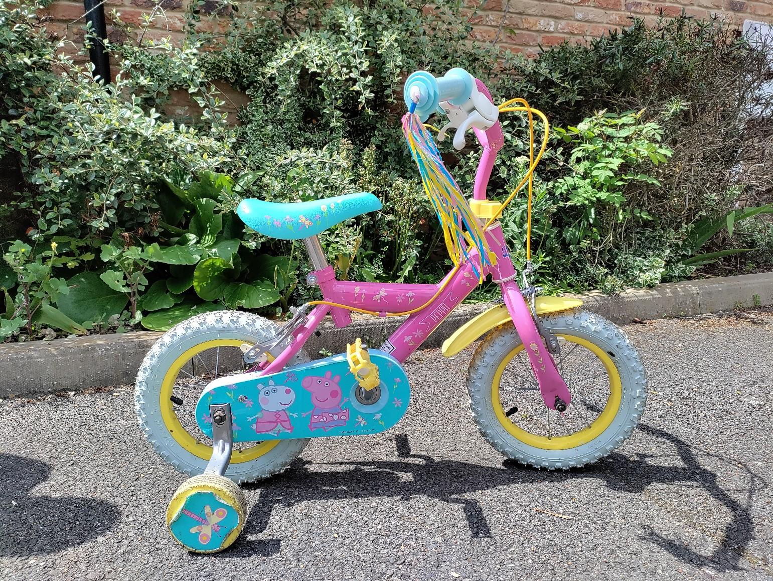 Peppa pig girls bike 12 inch wheels in BR5 London für £ 25,00 zum Verkauf | Shpock AT