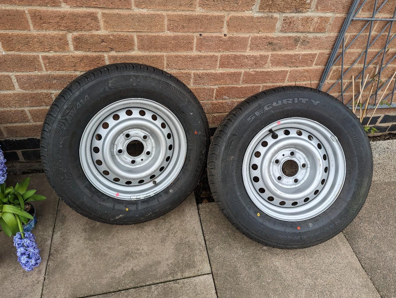 caravan /trailer wheels and tyres in LE67 Leicestershire für 150,00 ...