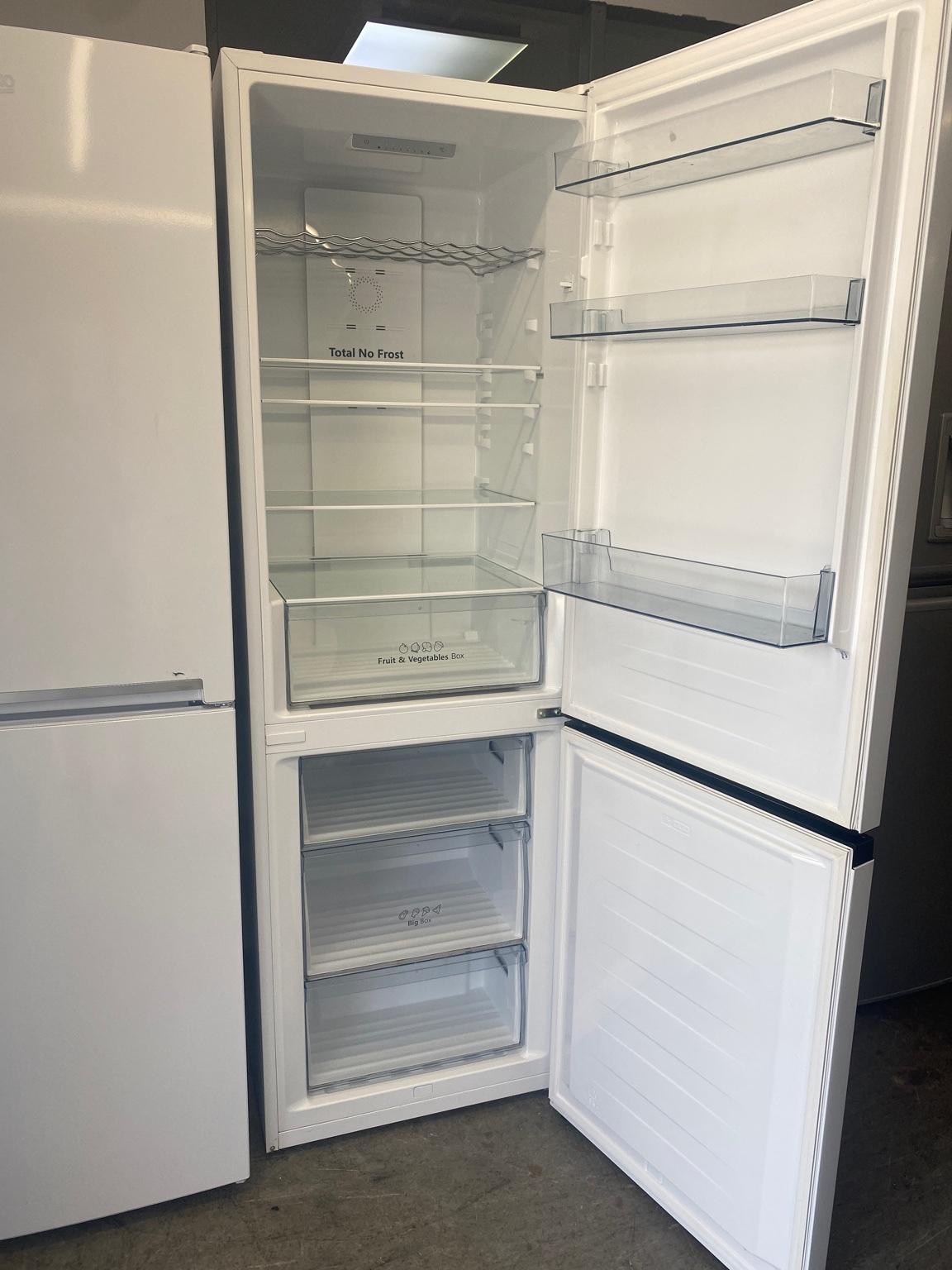 🌟Hisense Fridge Freezer 🌟 in Wv10 9ds Wolverhampton für 240,00 £ zum ...
