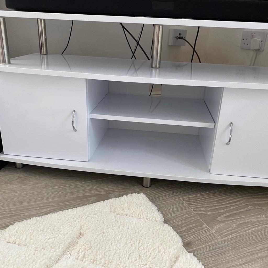TV unit in WS10 Darlaston für 20,00 £ zum Verkauf | Shpock DE