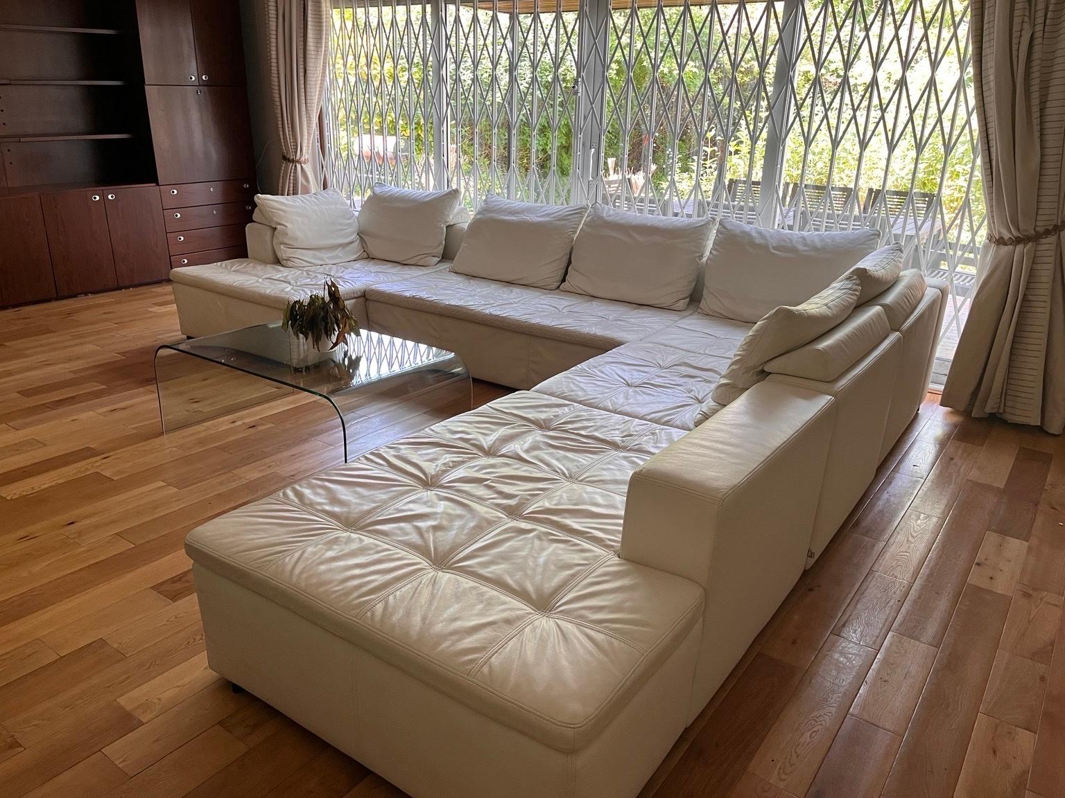 Bo Concept modular 8-seater leather sofa in HA1 London for £1,500.00 ...