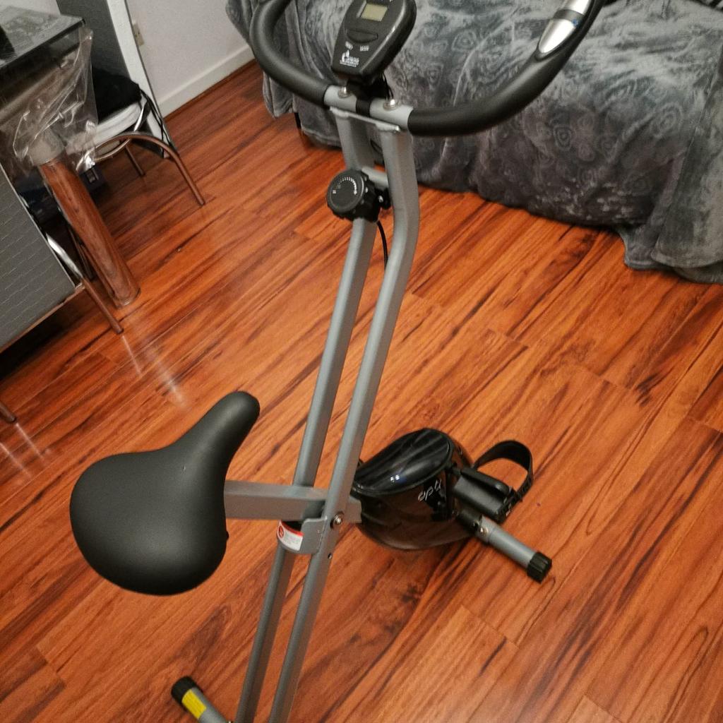 Folding Exercise bike in E10 London for £30.00 for sale | Shpock