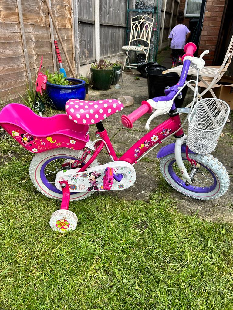 Princess mini mouse bike in B23 Birmingham für 50,00 £ zum Verkauf ...