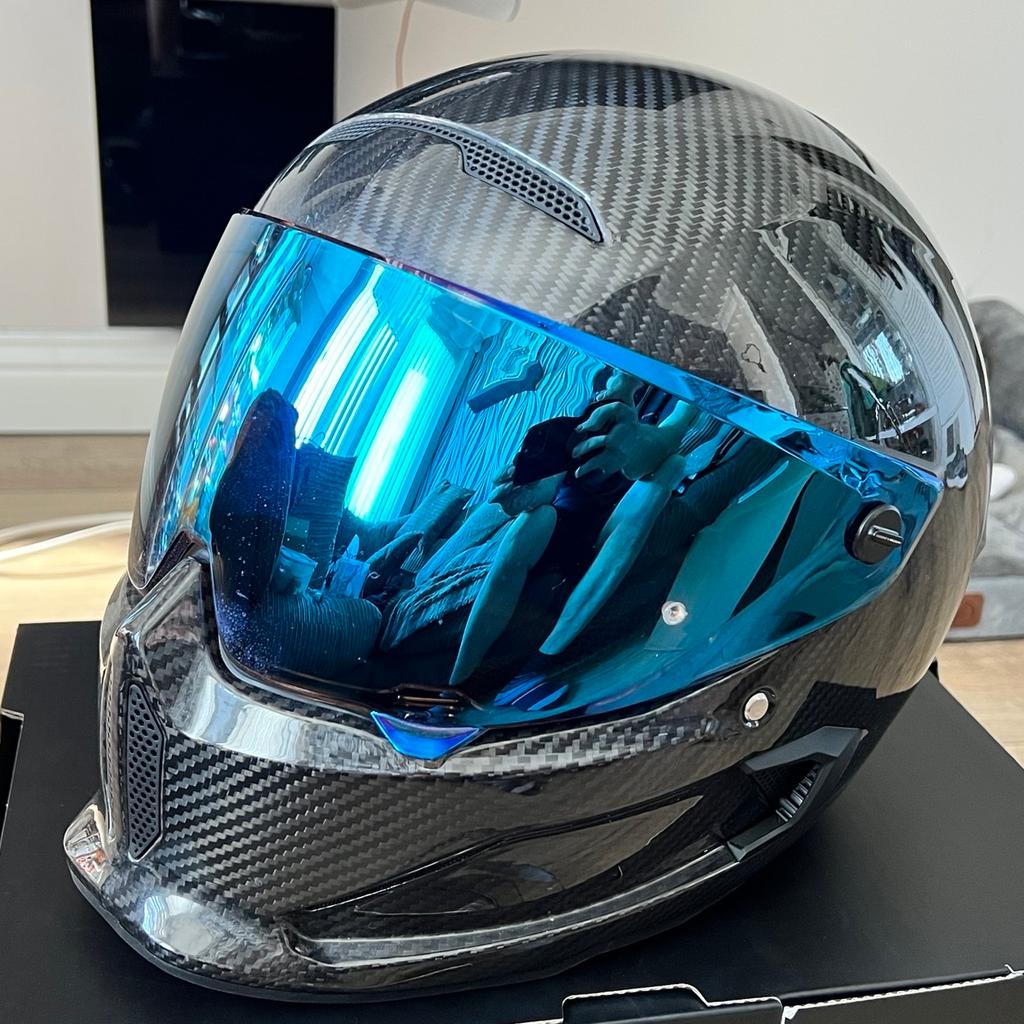 Ruroc Atlas 3.0 Liquid Carbon helmet/bluetoot in WV12 Willenhall für £ ...