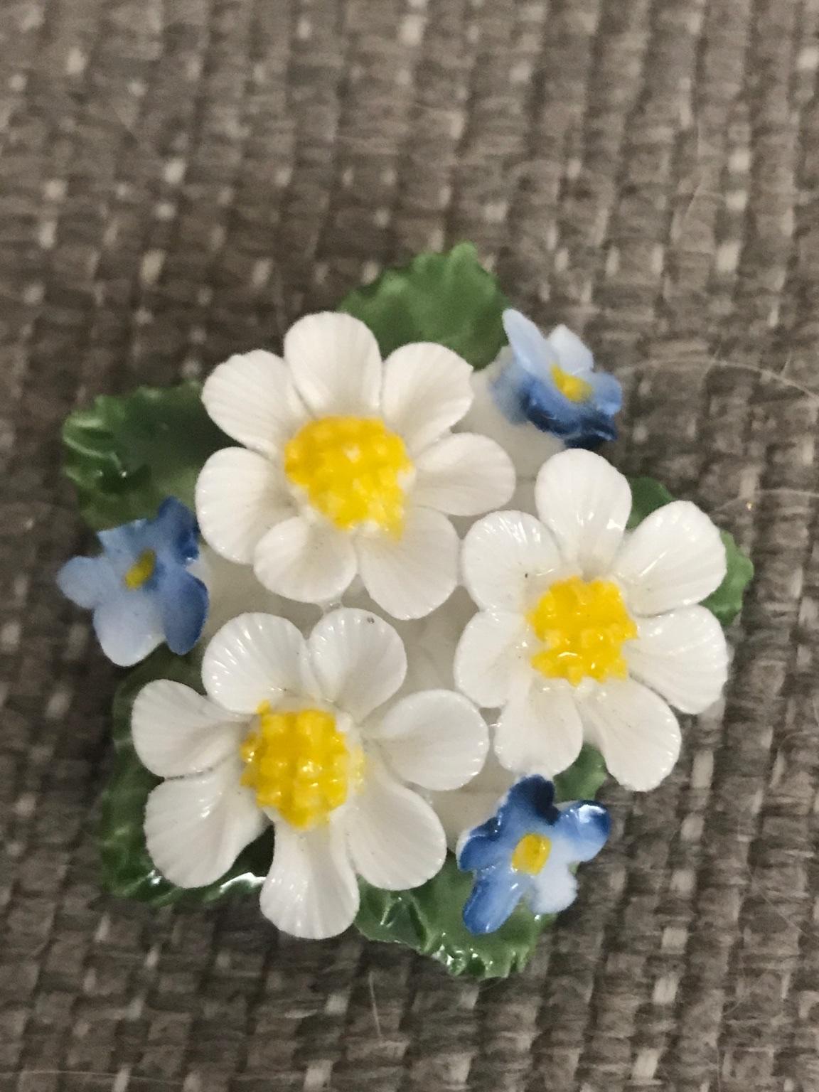 Vintage brooch in BN2 Brighton für £ 2,00 zum Verkauf | Shpock AT