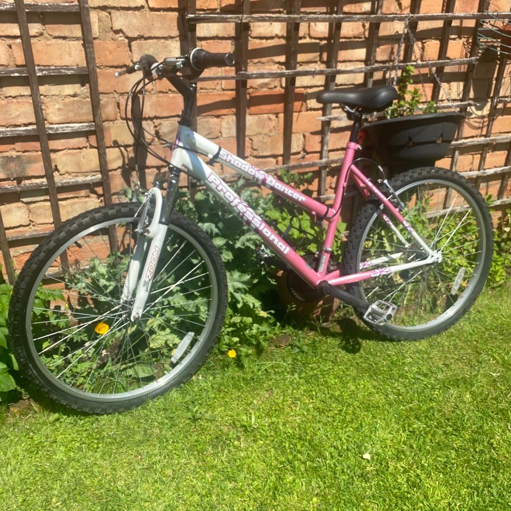 SHADOW DANCE PROFESSIONAL MOUNTAIN BIKE in B33 Birmingham für £ 75,00 ...