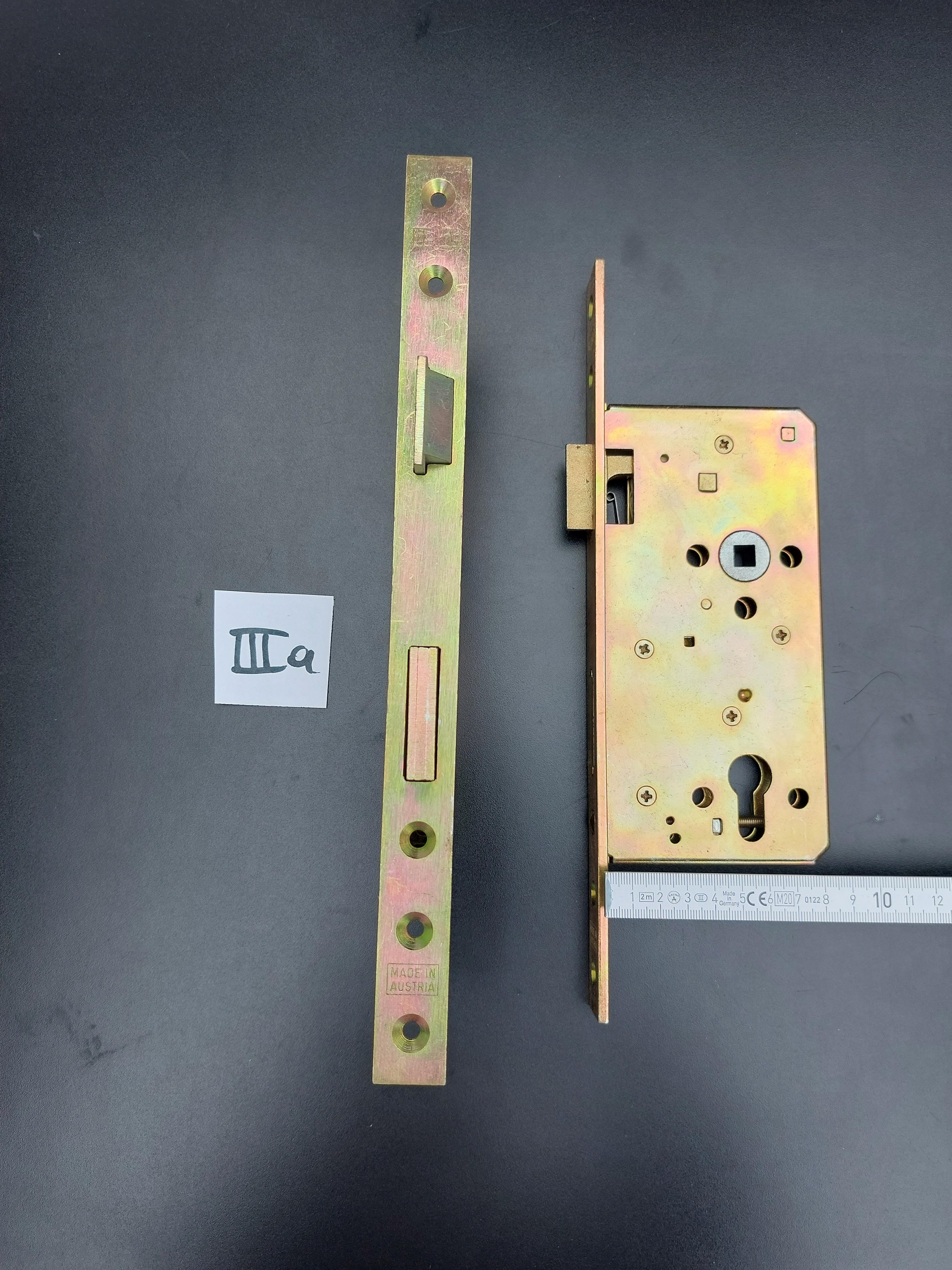 GEGE Türschloss 90mm für rechte Tür NEU IIIa in 2123 Gemeinde ...