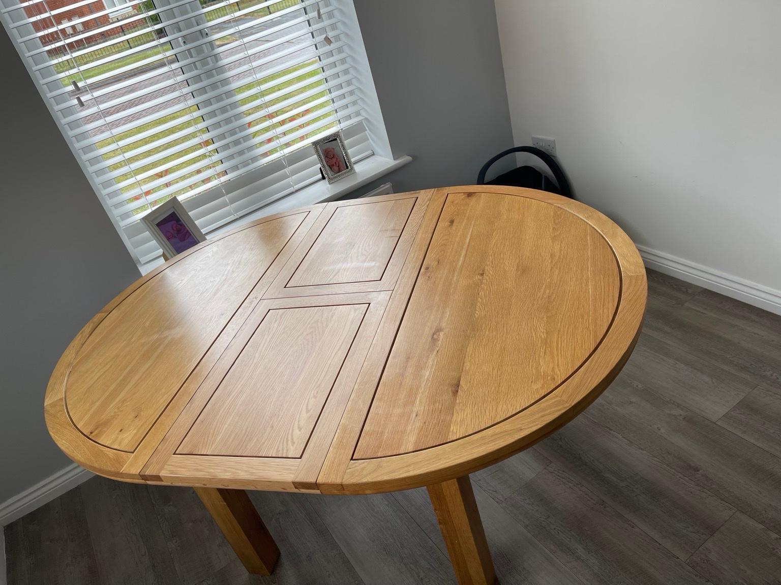 Natural solid oak 4ft extendable dining table in DY6 Dudley for £200.00 ...