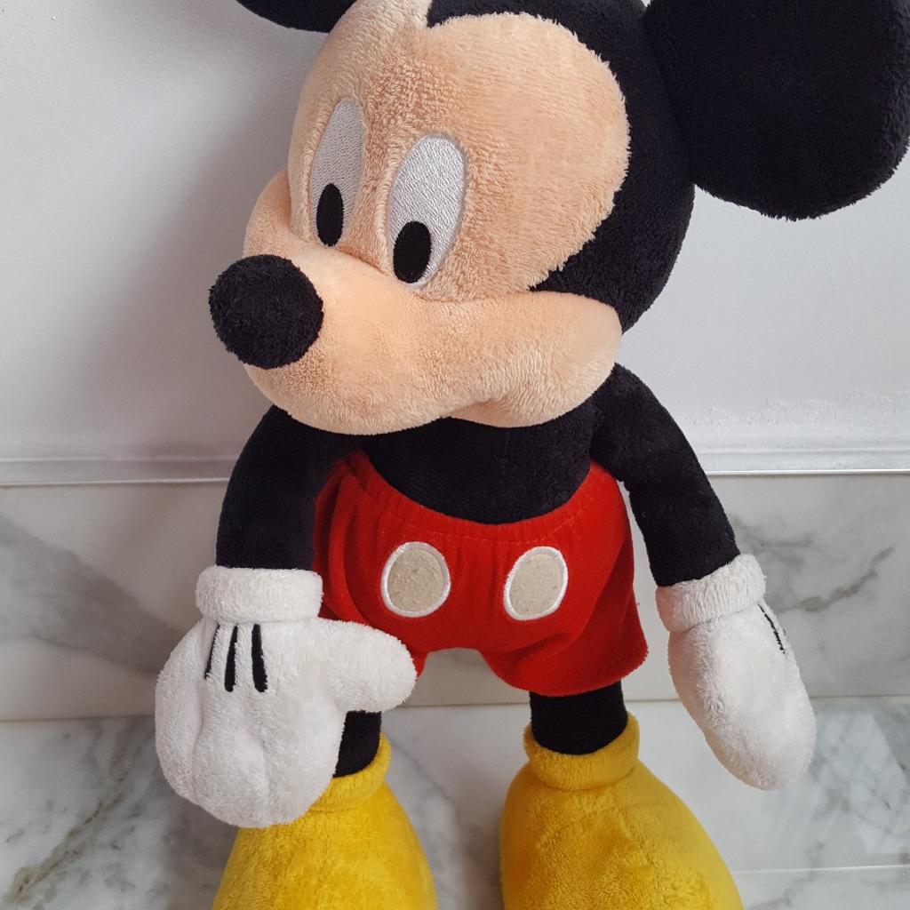 Disney Mickey Mouse Plush Toy in B13 Birmingham für £ 10,00 zum Verkauf ...