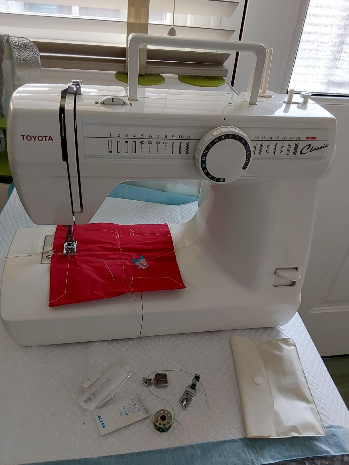 Toyota Sewing Machine. in B90 Shirley für 80,00 £ zum Verkauf | Shpock DE
