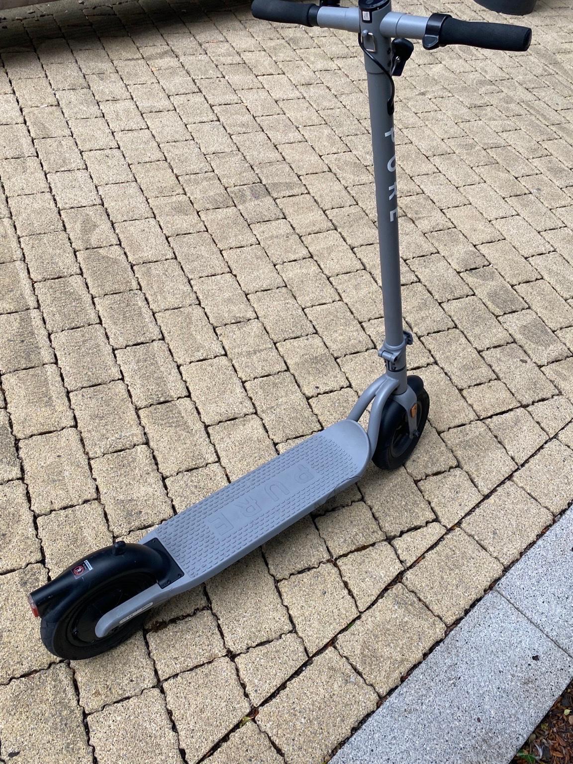 Pure Electric Scooter in CF10 Cardiff for £190.00 for sale | Shpock