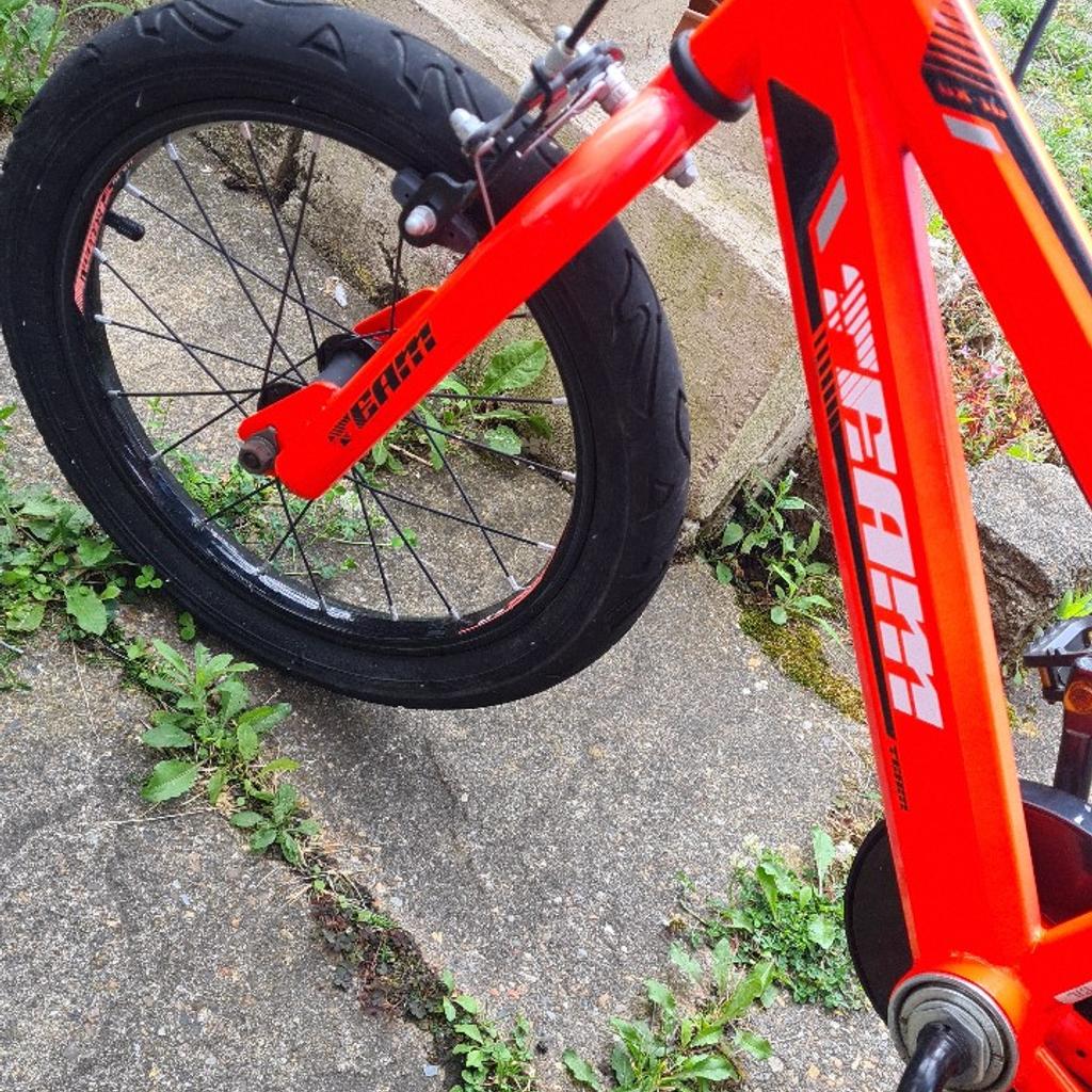 kids 16" bike in EN3 London for £50.00 for sale | Shpock