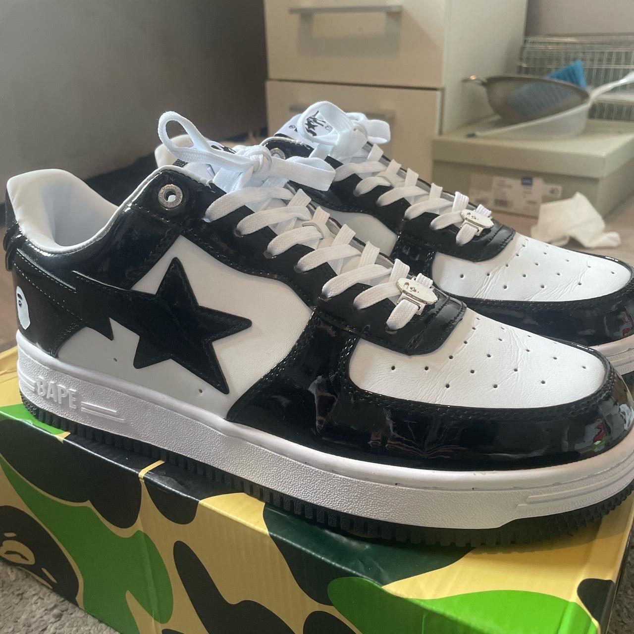 Black and white bapestas in N19 London für 50,00 £ zum Verkauf | Shpock DE