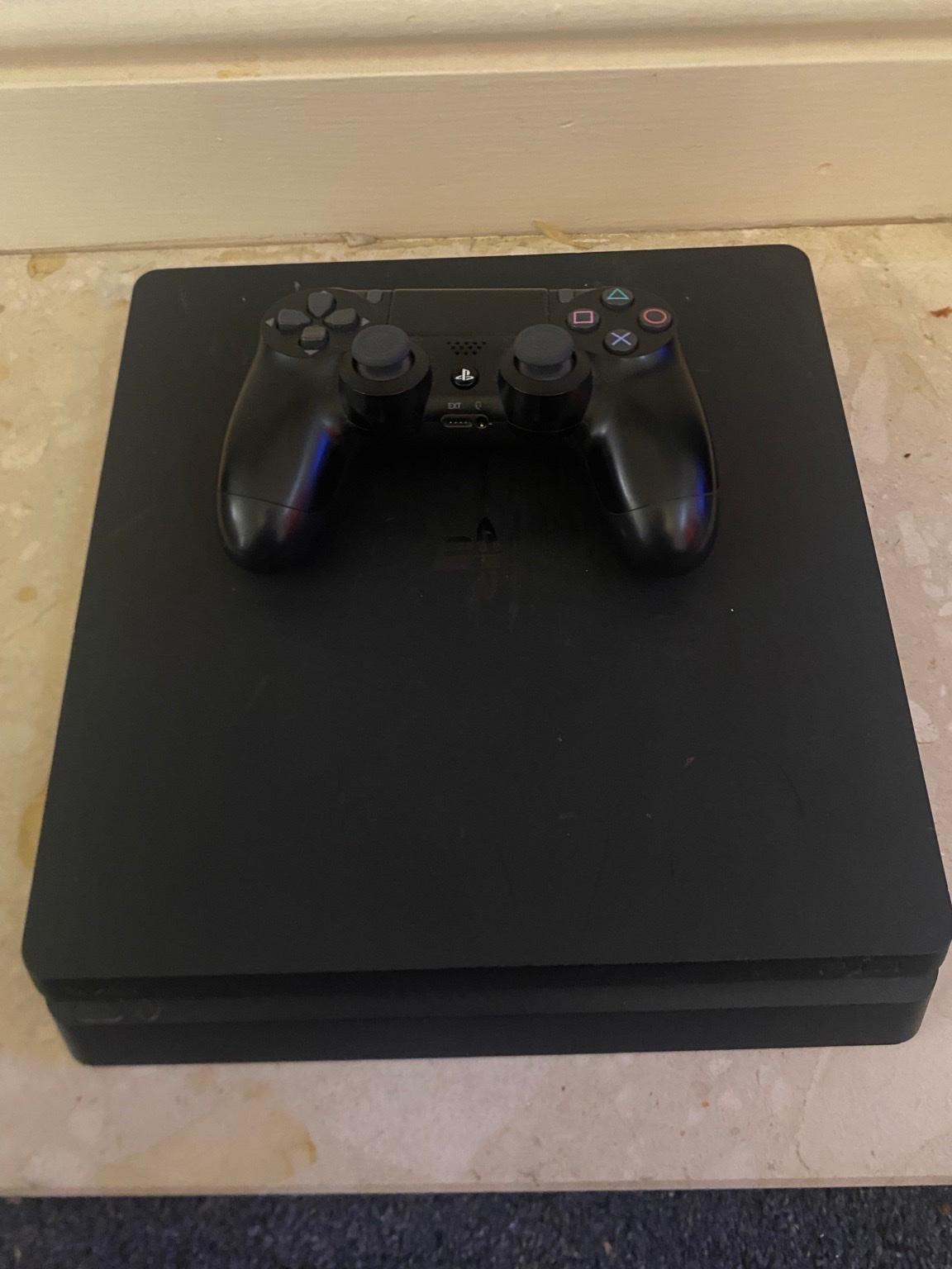 PlayStation 4 in NW1 London für 50,00 £ zum Verkauf | Shpock DE