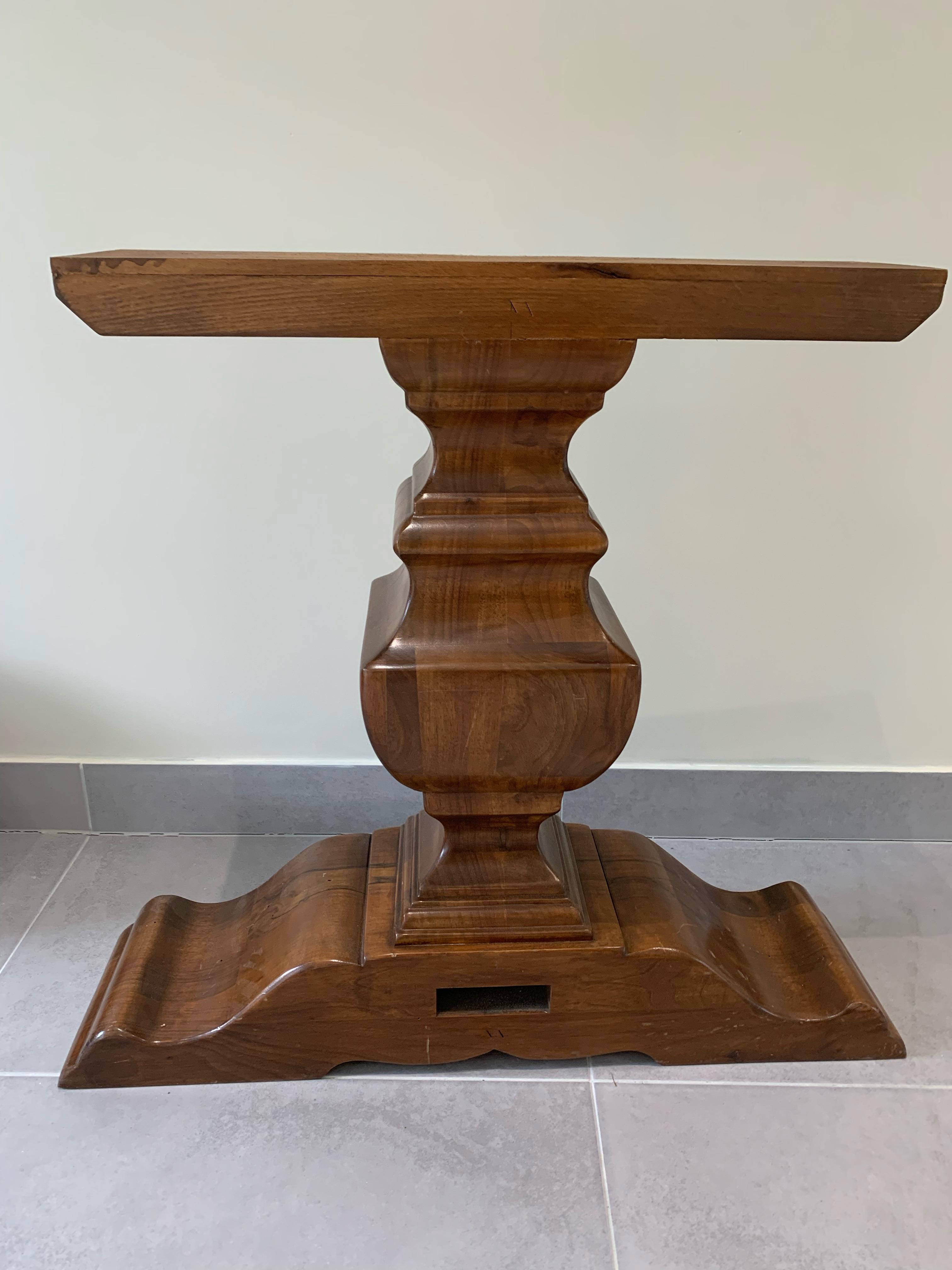 solid wood table plinth in NW2 London for £30.00 for sale | Shpock