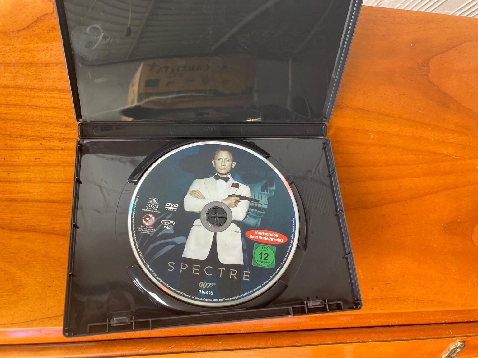 James Bond 007 Spectre DVD Film in 45721 Haltern am See für € 2,00 zum ...